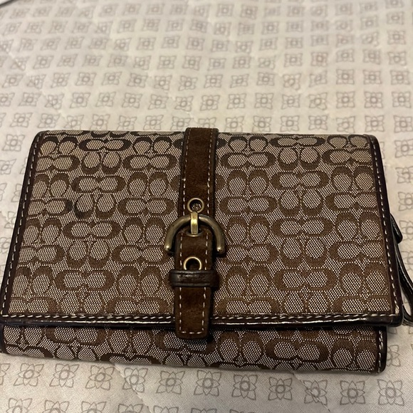 Coach | Bags | Vintage Coach Wallet Classic Design | Poshmark